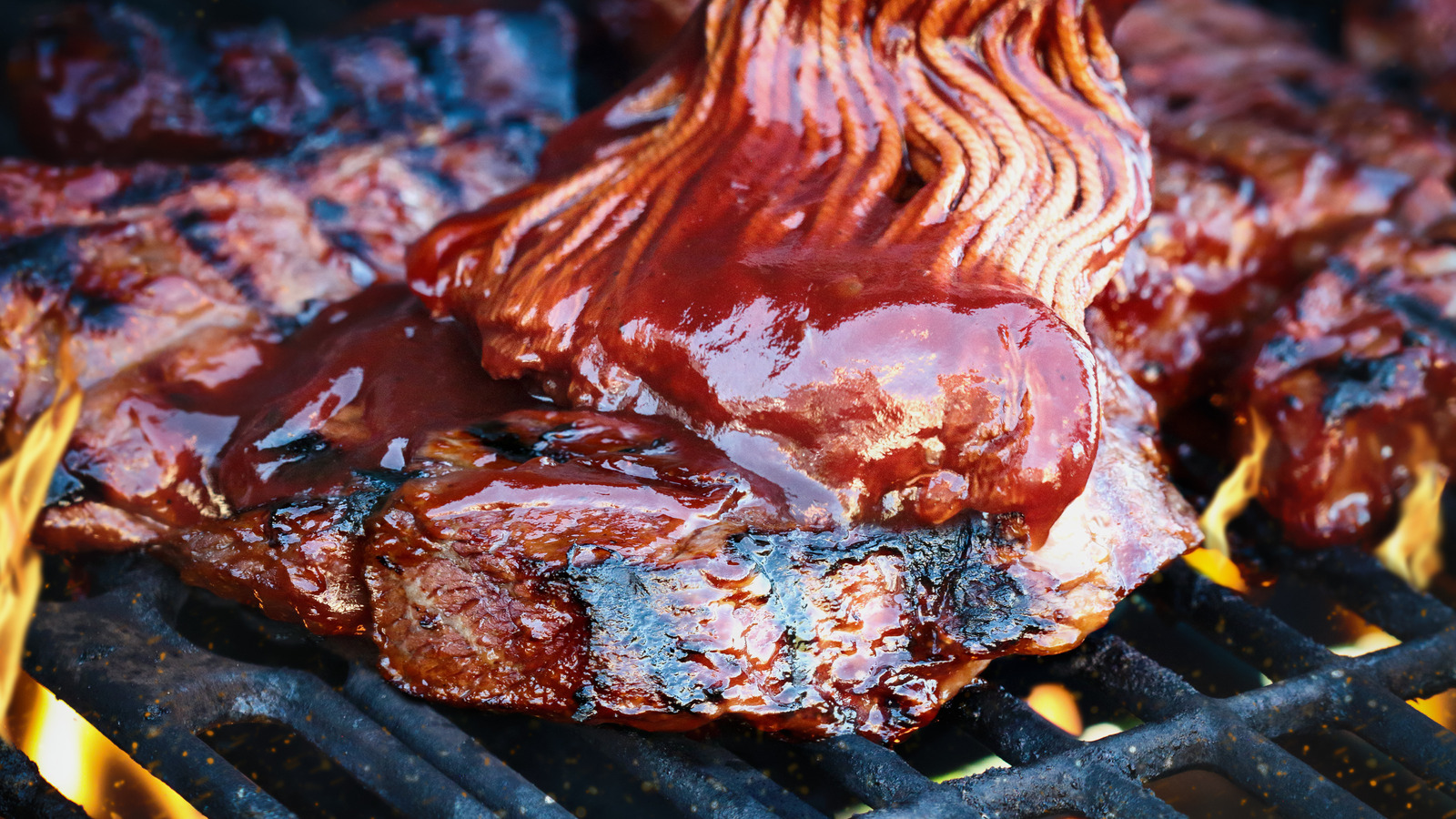 The Regional Soda You Should Use To Make Homemade Barbecue Sauce