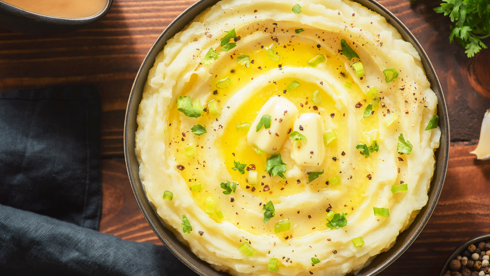 The Seasoning Mistake You're Making With Mashed Potatoes