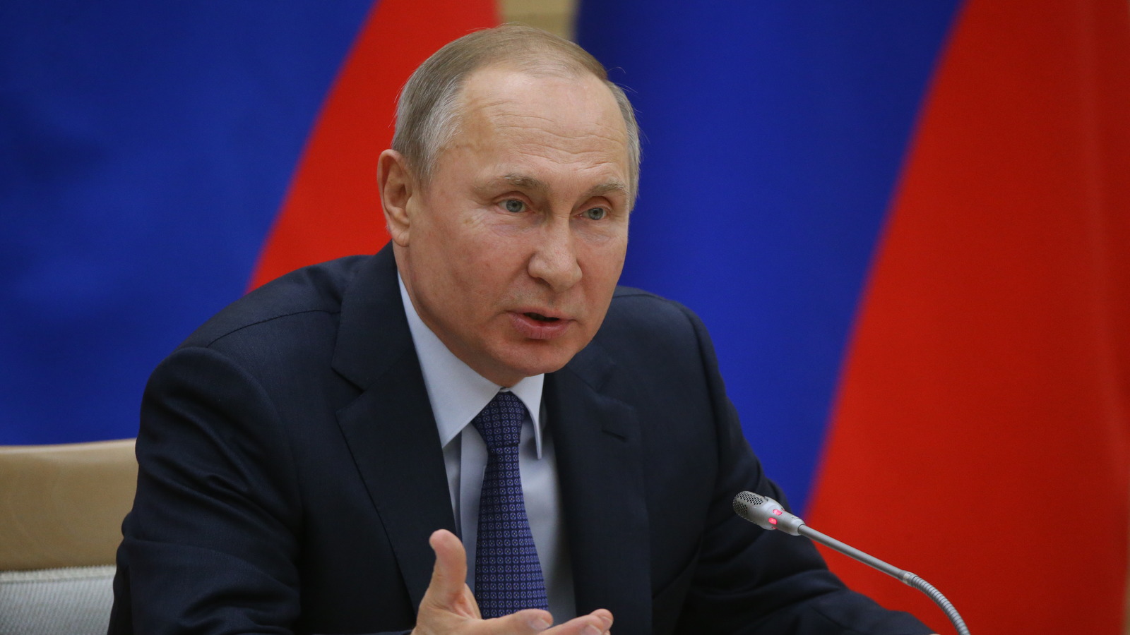 The Surprising Time Vladimir Putin Is Served Breakfast