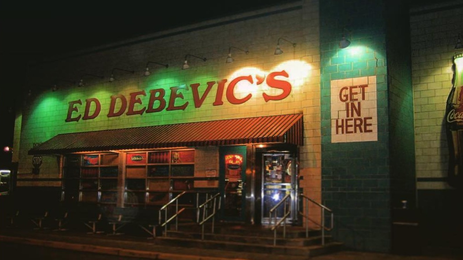 The Untold Truth Of Ed Debevic's