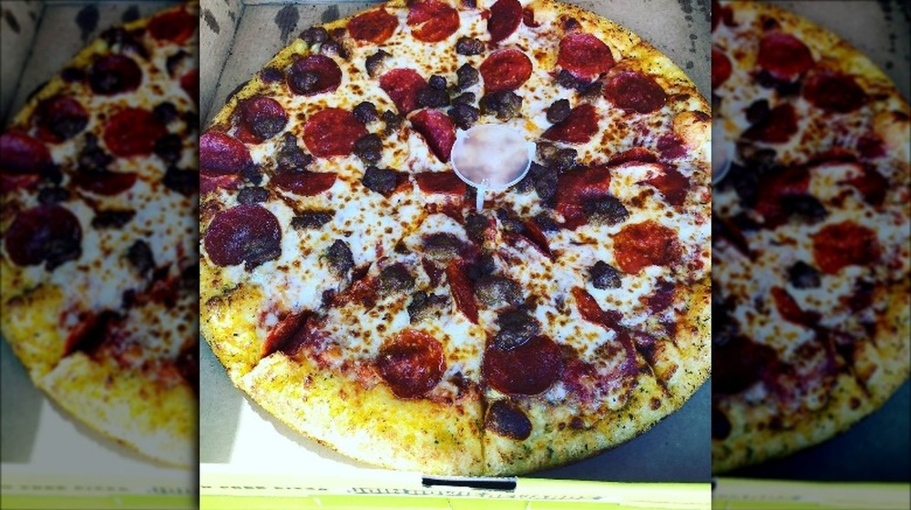 The Untold Truth Of Hungry Howie's Pizza