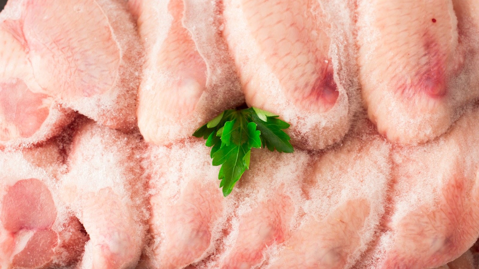 This Is The Quickest, Easiest Method For Defrosting Chicken