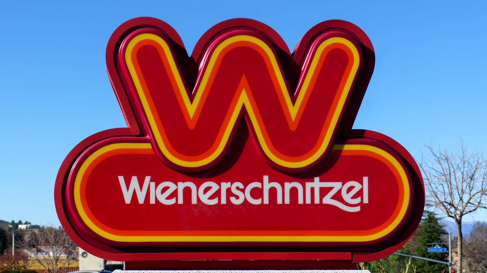 This Mexican Fan Favorite Is Coming Back To Wienerschnitzel
