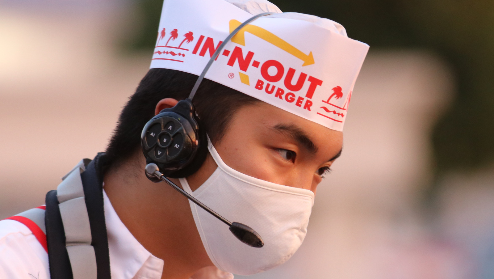 TikTok Is Raining Hearts On These 'Hero' In-N-Out Employees