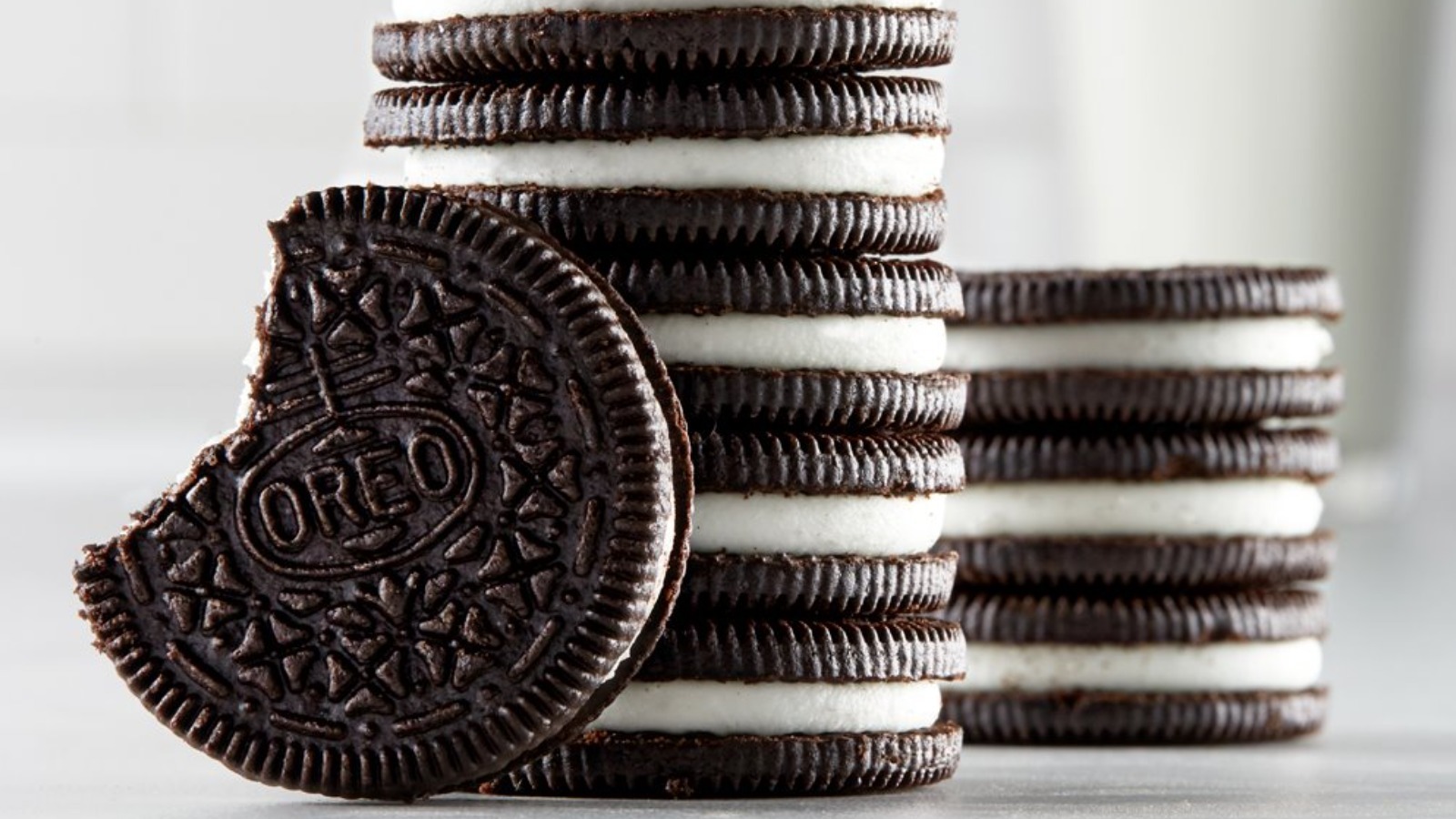 Twitter Is Slamming The Oreo-Microsoft Collab