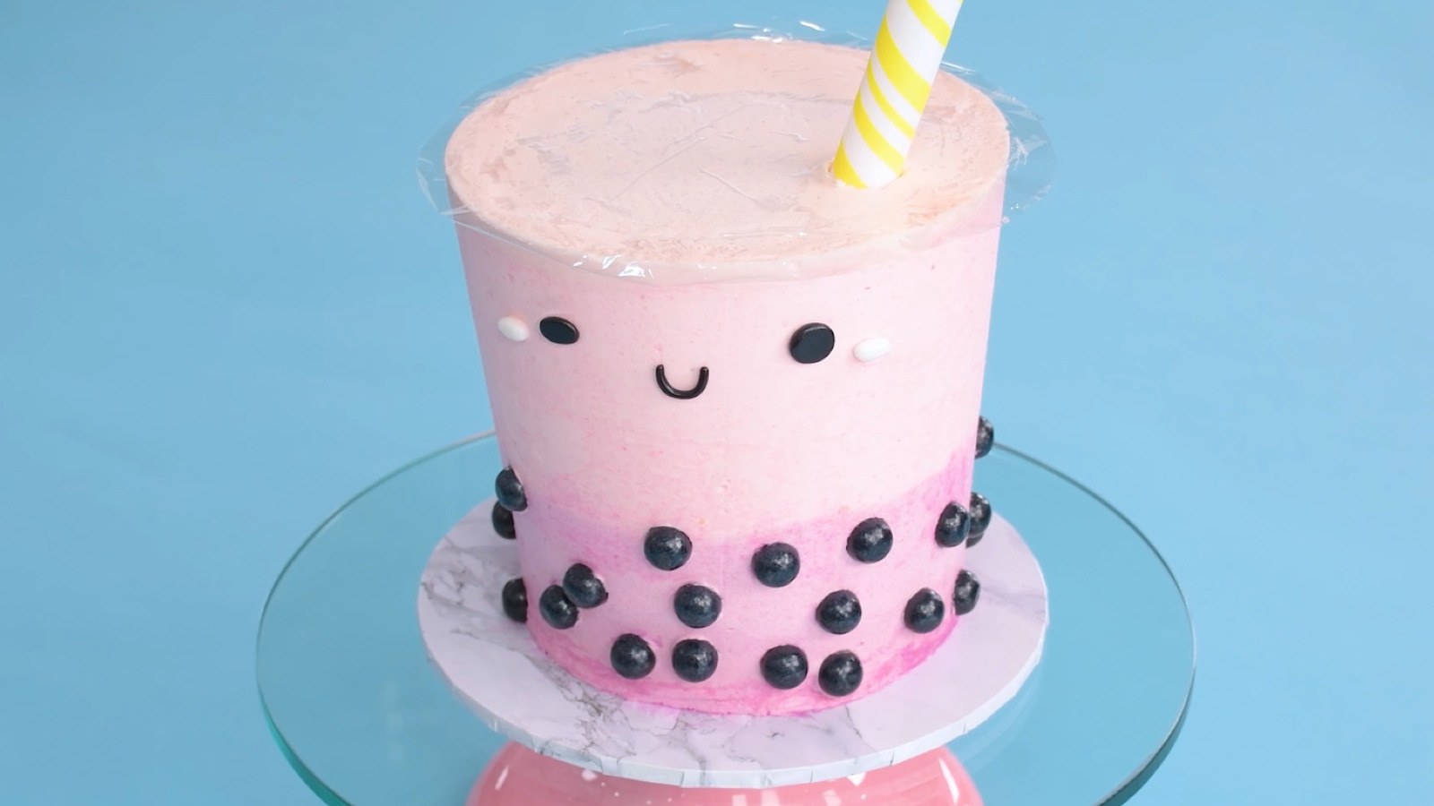 Viral Drinkable Cakes Take Boba To A Whole New Level