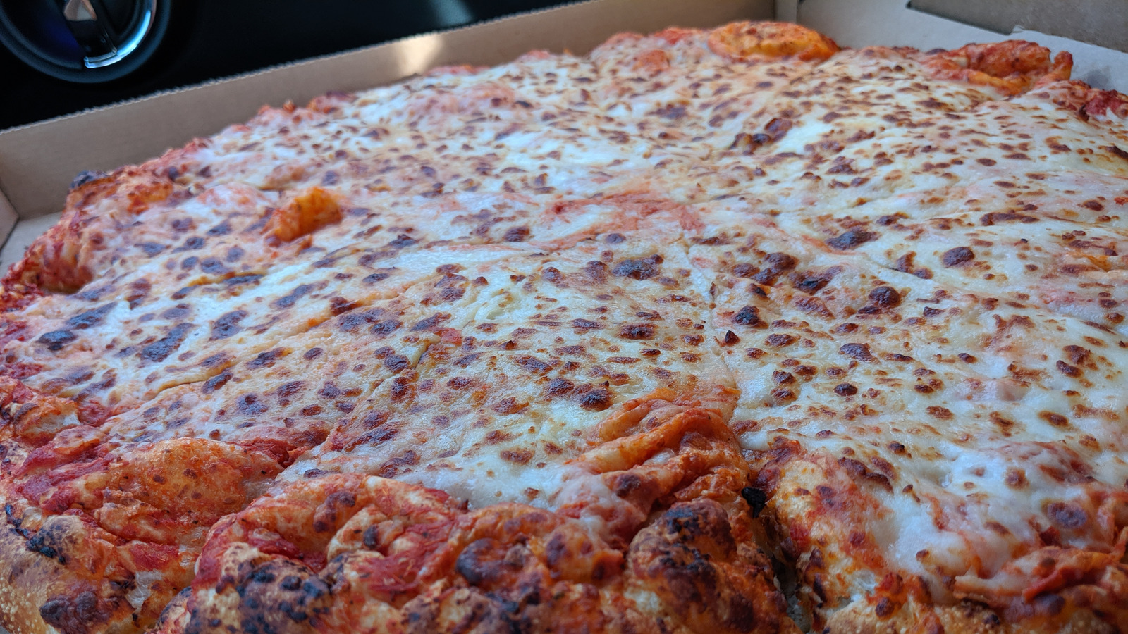 We Couldnt Help But Wonder How Many Slices Is A Costco Pizza
