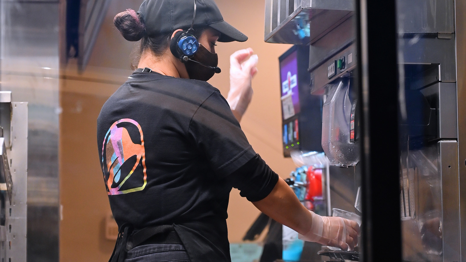 We Would Totally Eat The Taco Bell Employee Created Spaghetti Taco