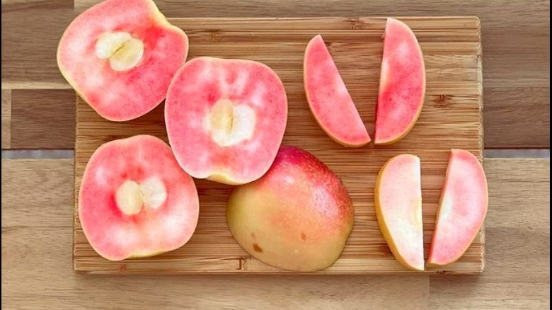 What Is A Lucy Apple And What Does It Taste Like?