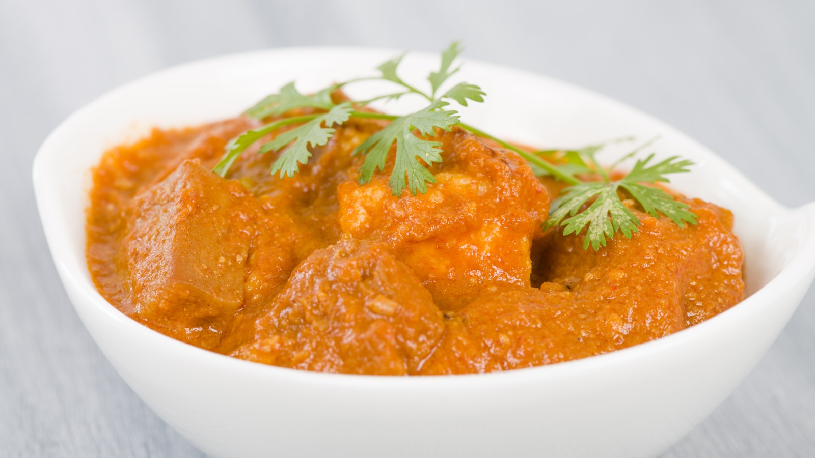 What Is Makhani Sauce And What Is It Made Of?