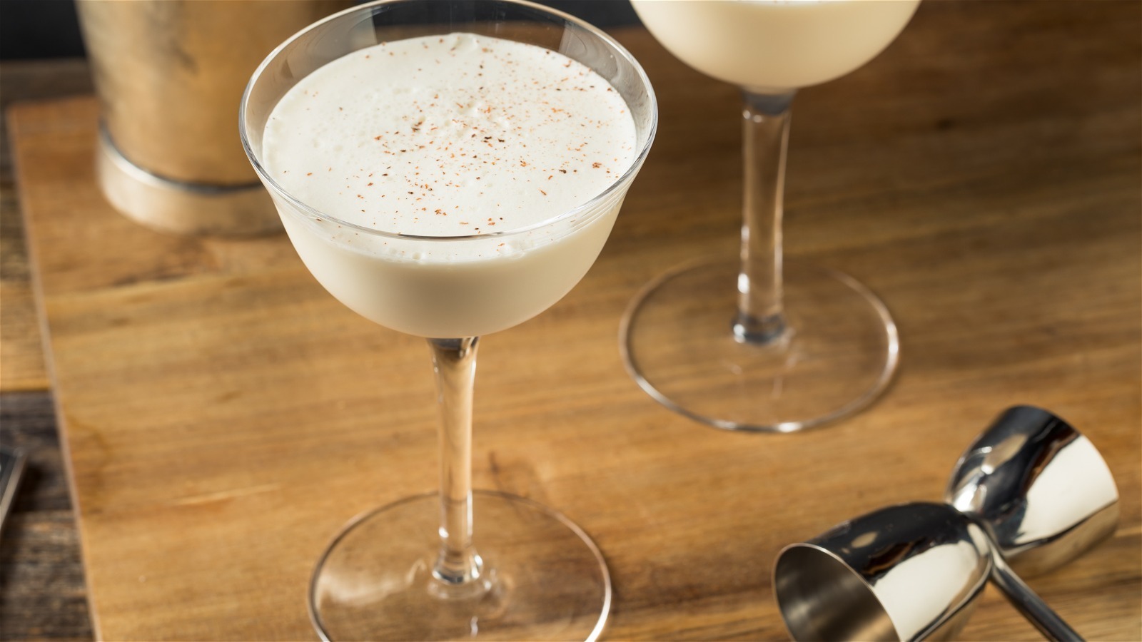 What Is Milk Punch And What Does It Taste Like?