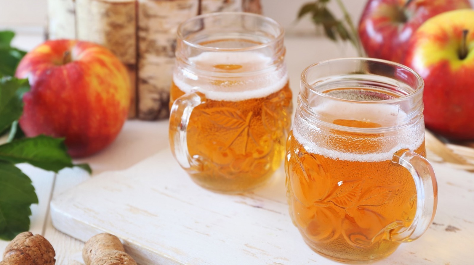 What Makes Scrumpy Different From Regular Apple Cider