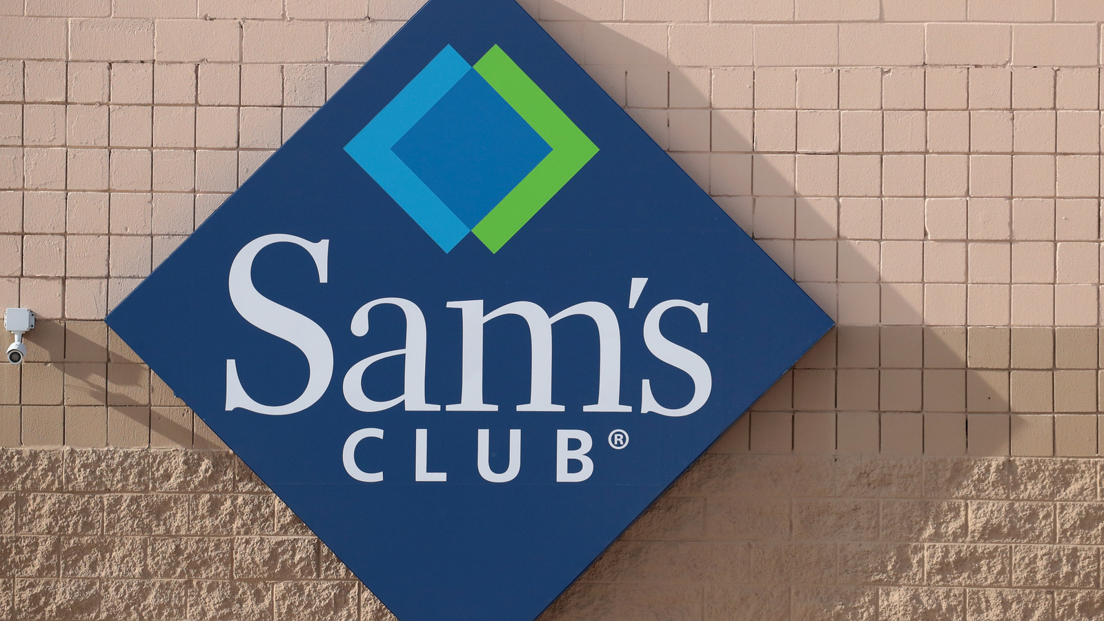 What You Should Know About Sam's Club's Secret Menu
