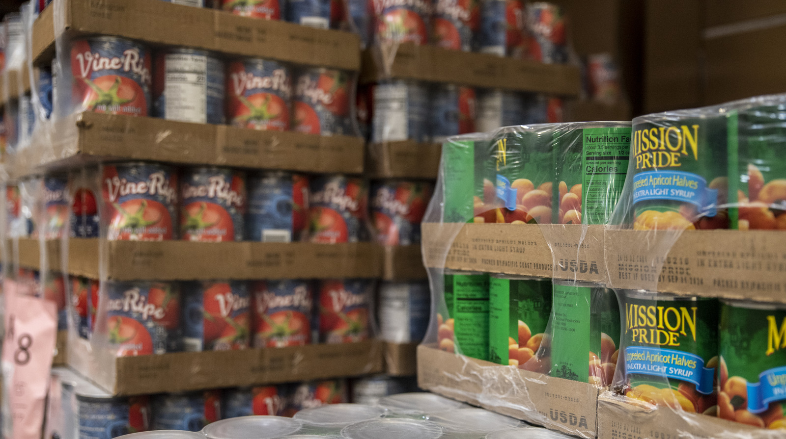 Why Canned Goods Are Shaped Like Cylinders, According To Science