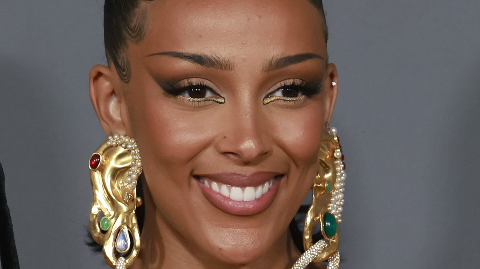 Why Fans Think Doja Cat's New Brand Is Majorly Inspired By Dunkin'