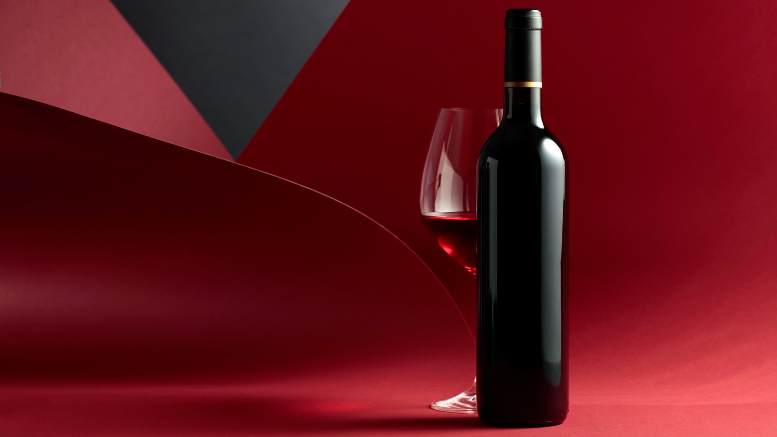 Why You Should Cook Pasta In Red Wine Why You Should Cook Pasta In Red Wine