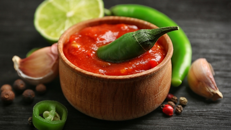 What You Need To Know Before You Eat Any More Hot Sauce